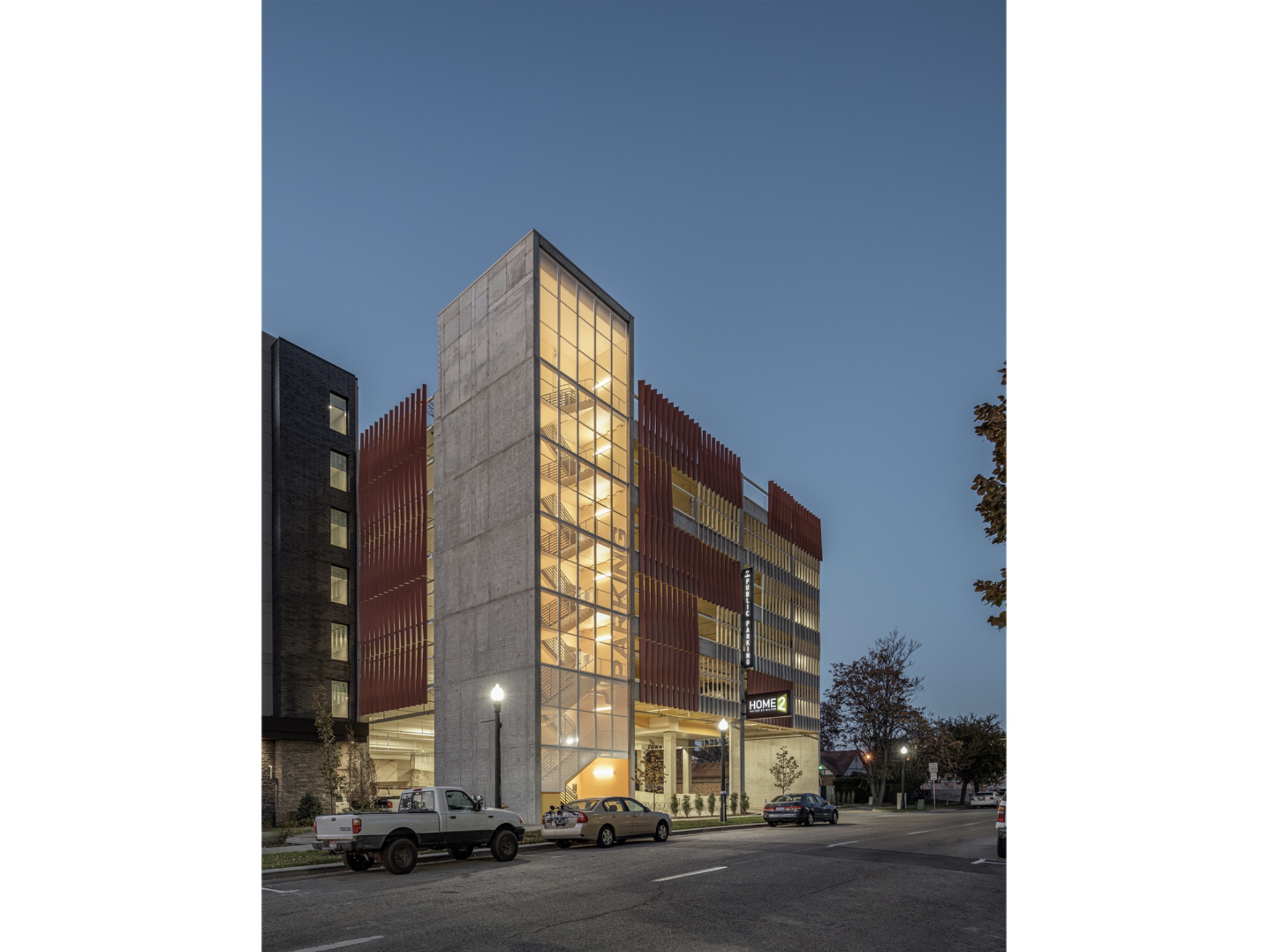 Front Street Garage - Pivot North Architecture