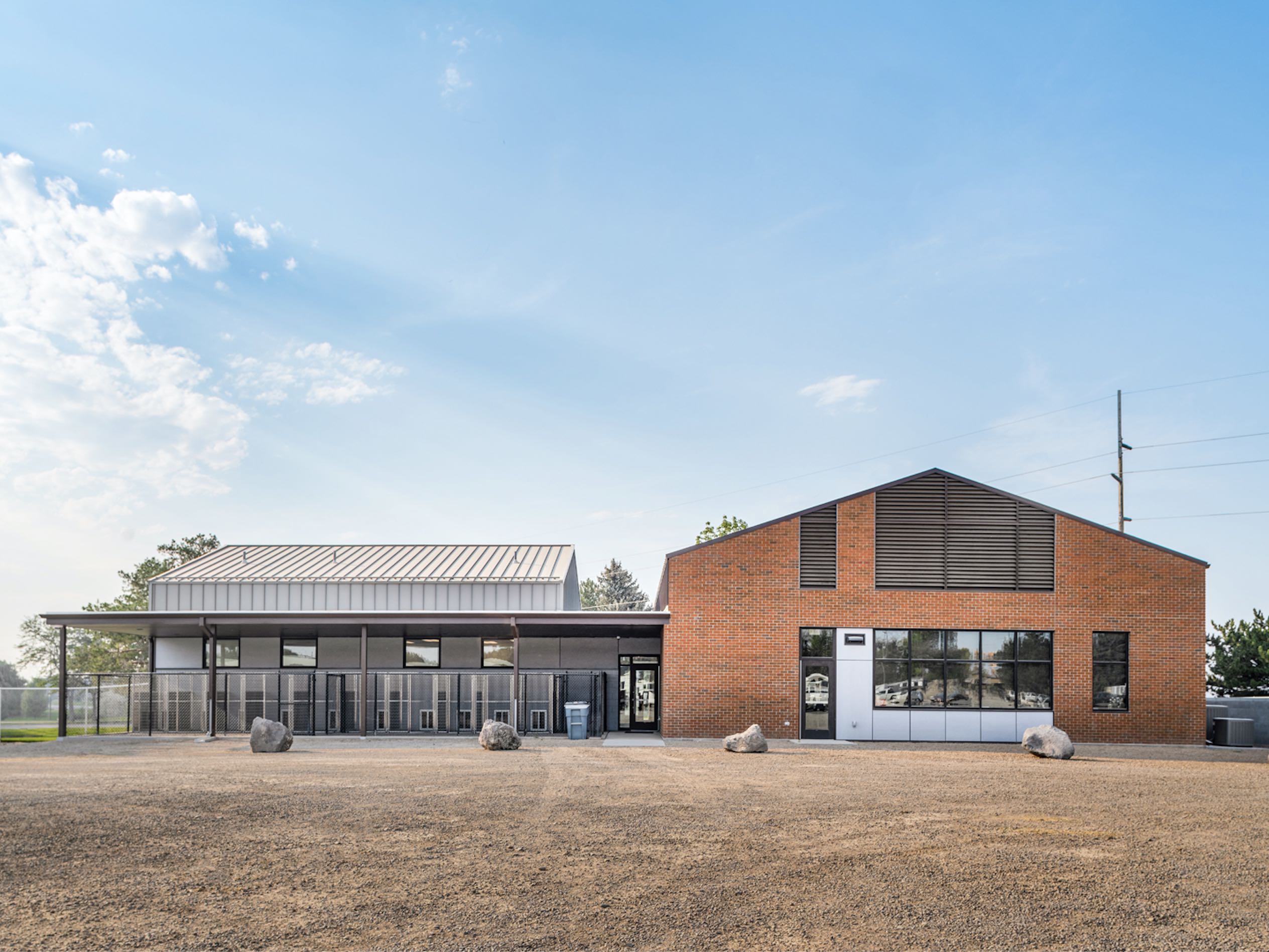 CSI Vet Tech Building - Pivot North Architecture